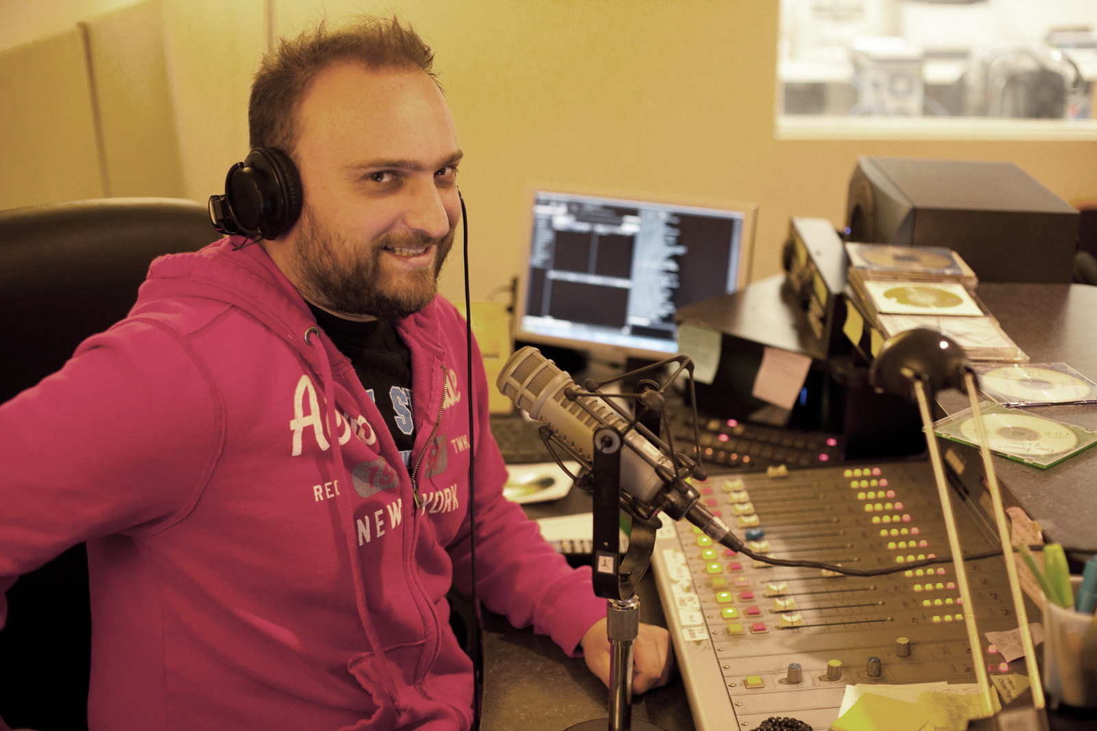 COSMOS FM - Hellenic Public Radio